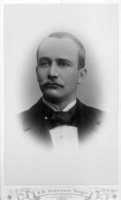 Knut Sømme Stang - Marcus